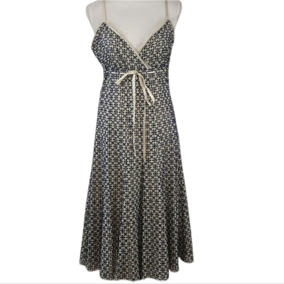 Gianni Bini | Dresses | Gianni Bini Navy Ivory Embroidered Fit And ...